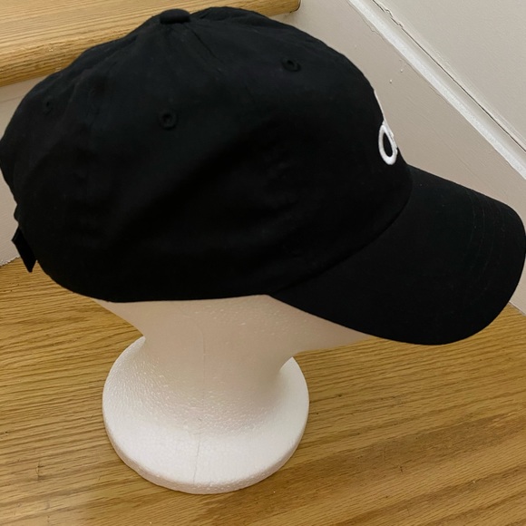 ALO Yoga | Accessories | Alo Yoga Off Duty Cap | Poshmark